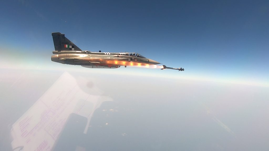 Successful maiden trial of Python-5 Air-to-Air Missile - DRDO | DDE