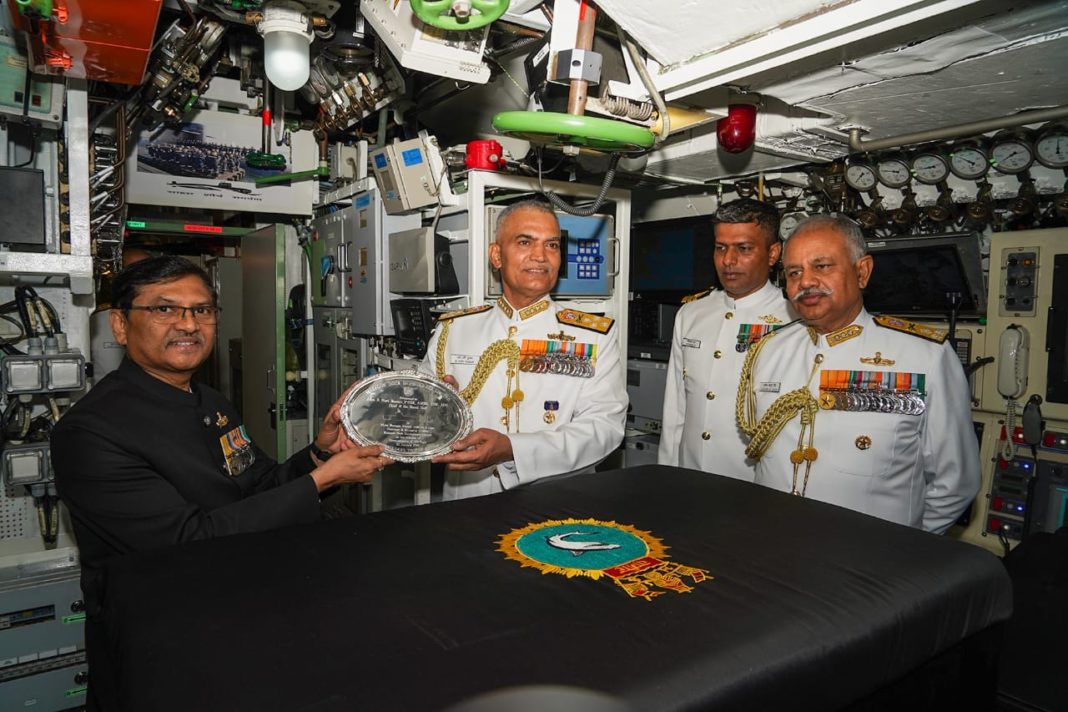 Submarine INS Vagir Commissioned Into The Indian Navy | DDE