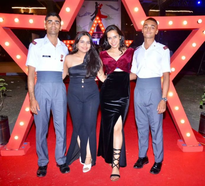 Stunning Pictures Of Ball Night Held In Various Academies | DDE