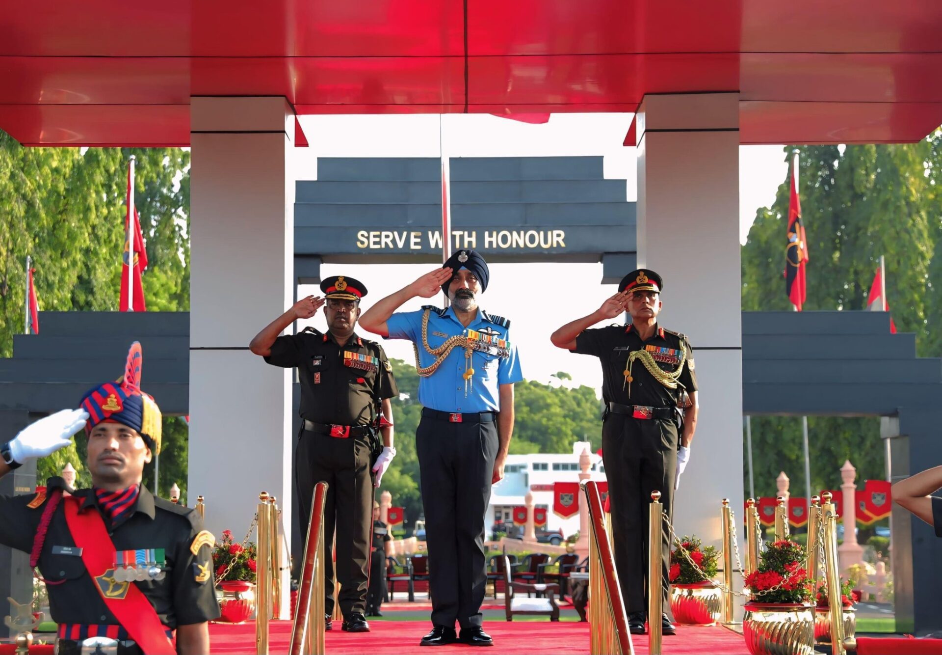 176 New Officers commissioned at OTA Chennai Passing Out Parade | DDE